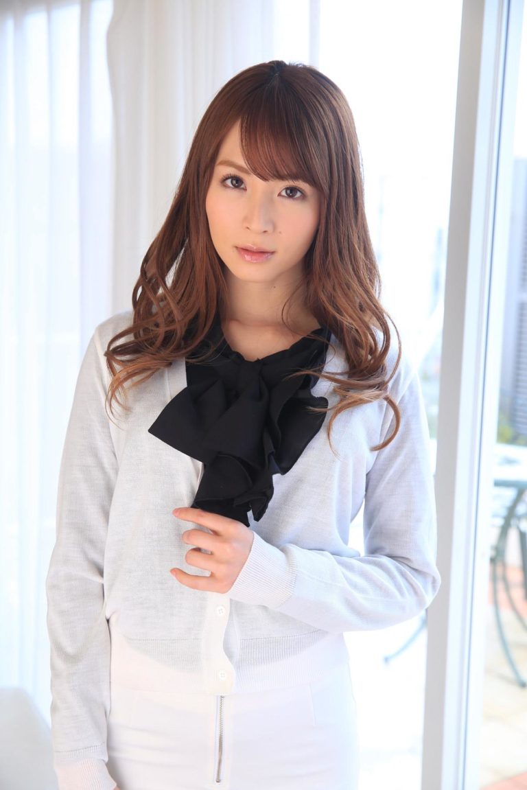 Av女優「大橋未久(おおはし・みく)」avデビューから現在まで Av女優発掘隊
